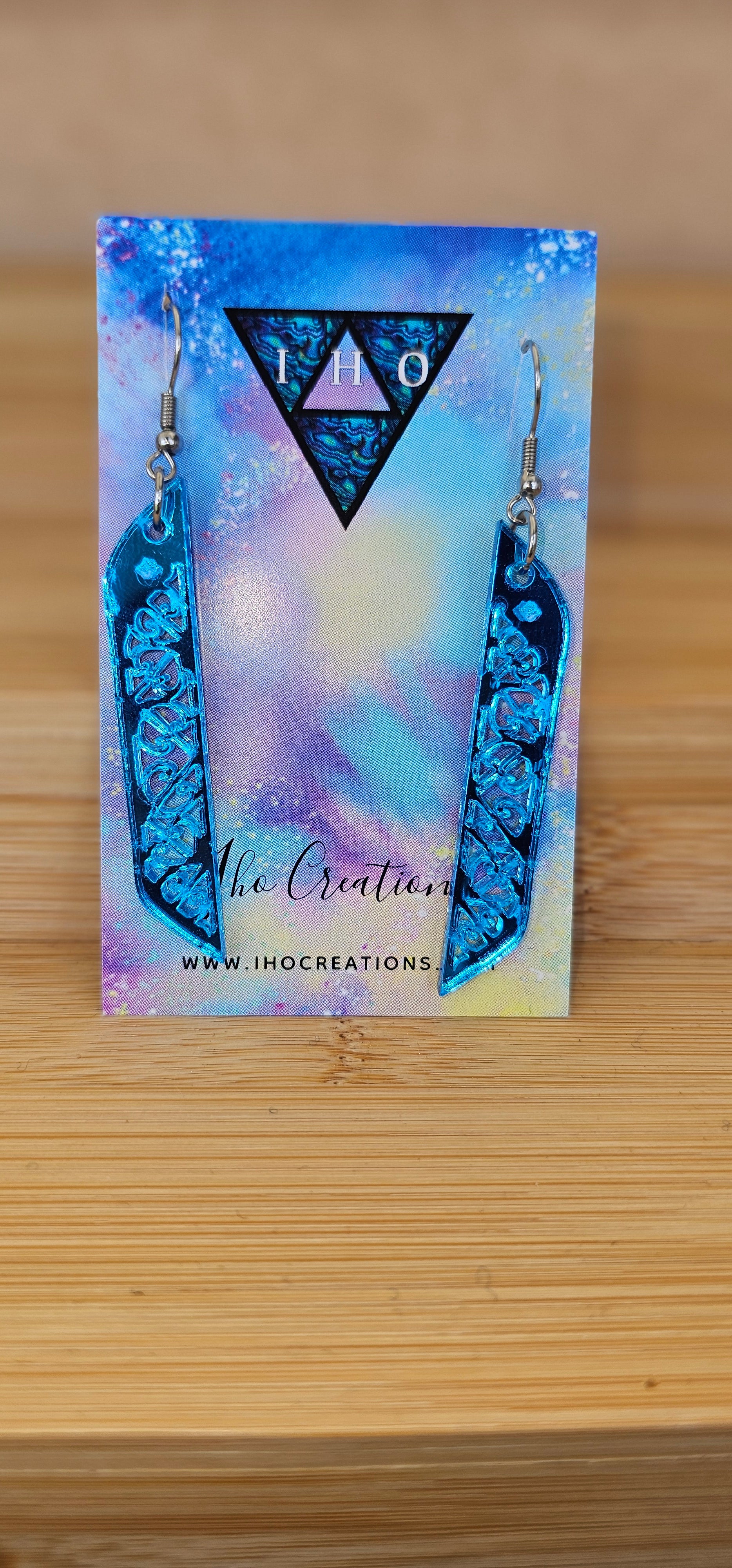 Waitī- light blue mirror – IHO CREATIONS